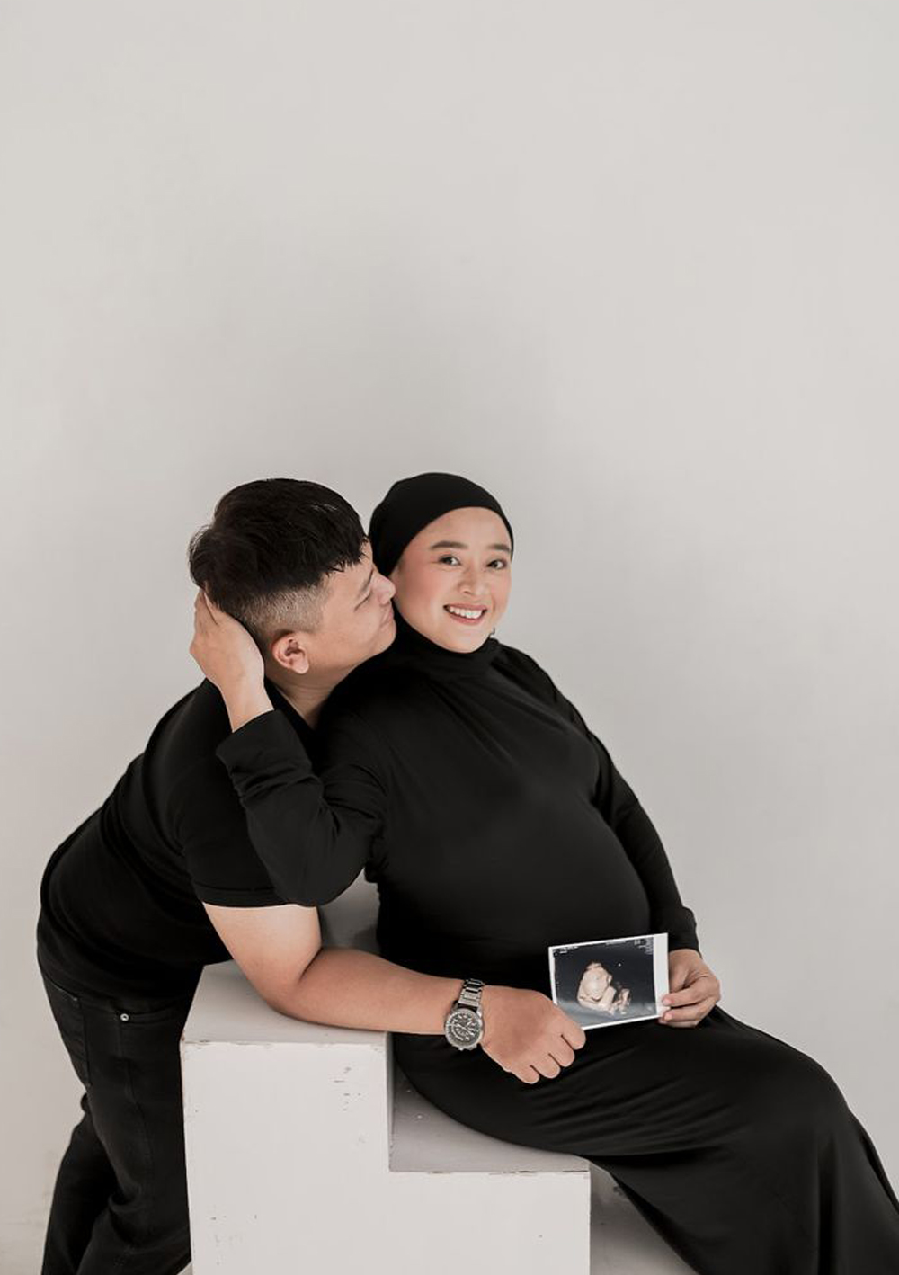 Jasa Foto Kehamilan / Jasa Foto Ibu Hamil (Maternity) di Jakarta